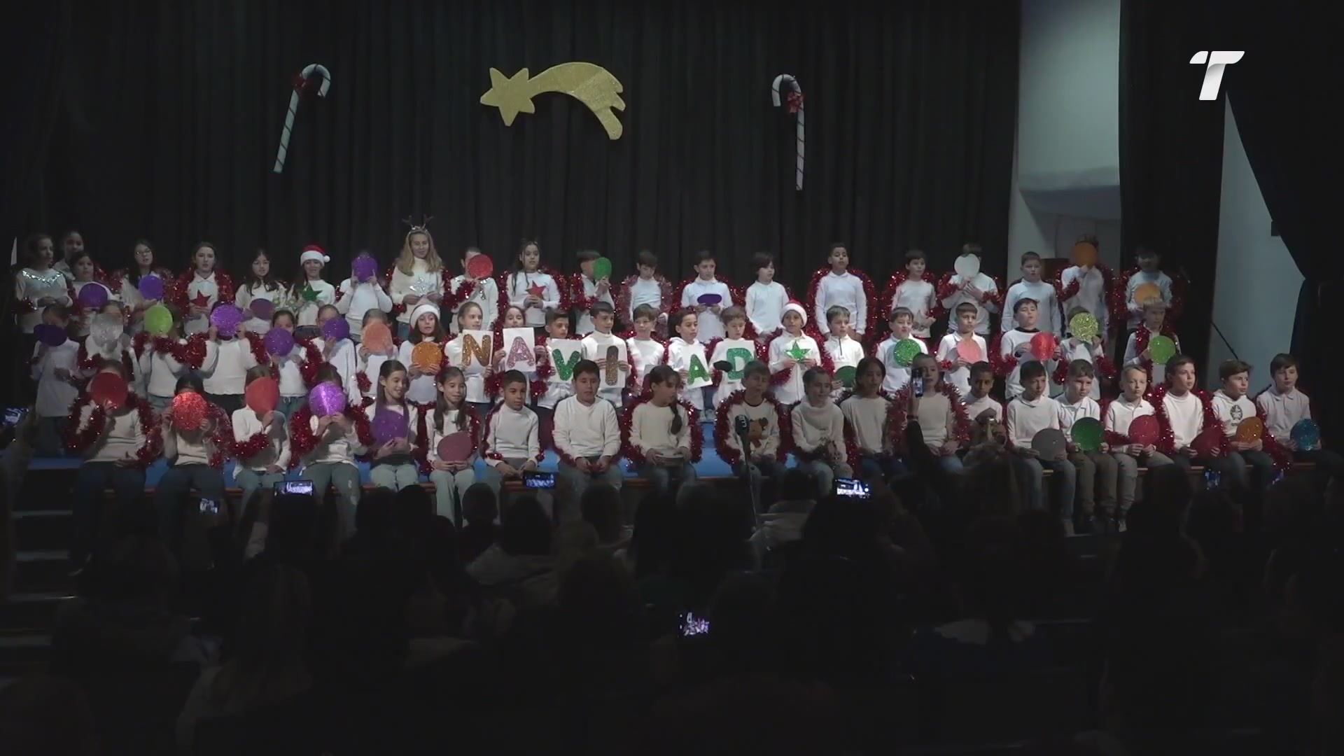 Actuación de Navidad CEIP Hermanos Pinzón (Reportajes) - Teleonuba